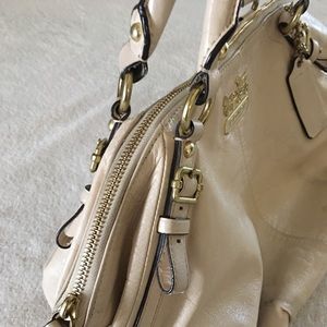 Coach | Bags | Soft Leather Coach Bag In A Cream Color | Poshmark